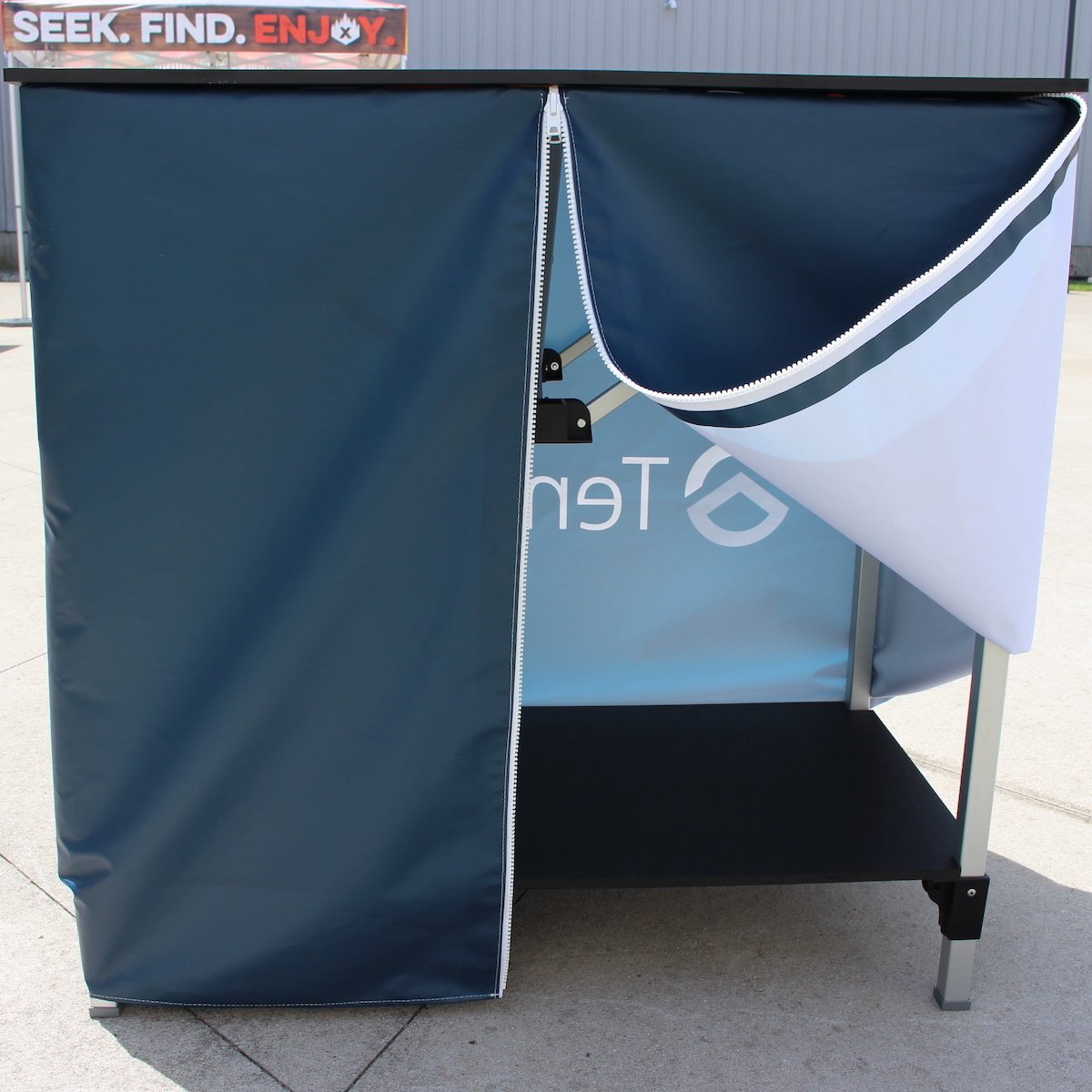 mightyTABLE | Custom Pop-Up Table for Events Made in USA